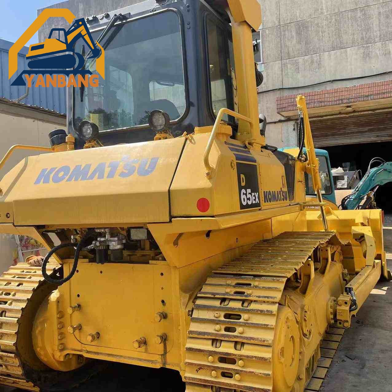 Earthmoving Komatsu D65ex D65px Bulldozer-Yanbang Construction Machinery